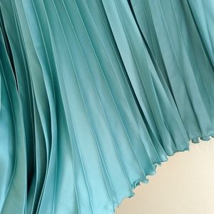 Zara | Skirts | Zara Satin Effect Pleated Midi Skirt Turquoise Xssm Nwt ...